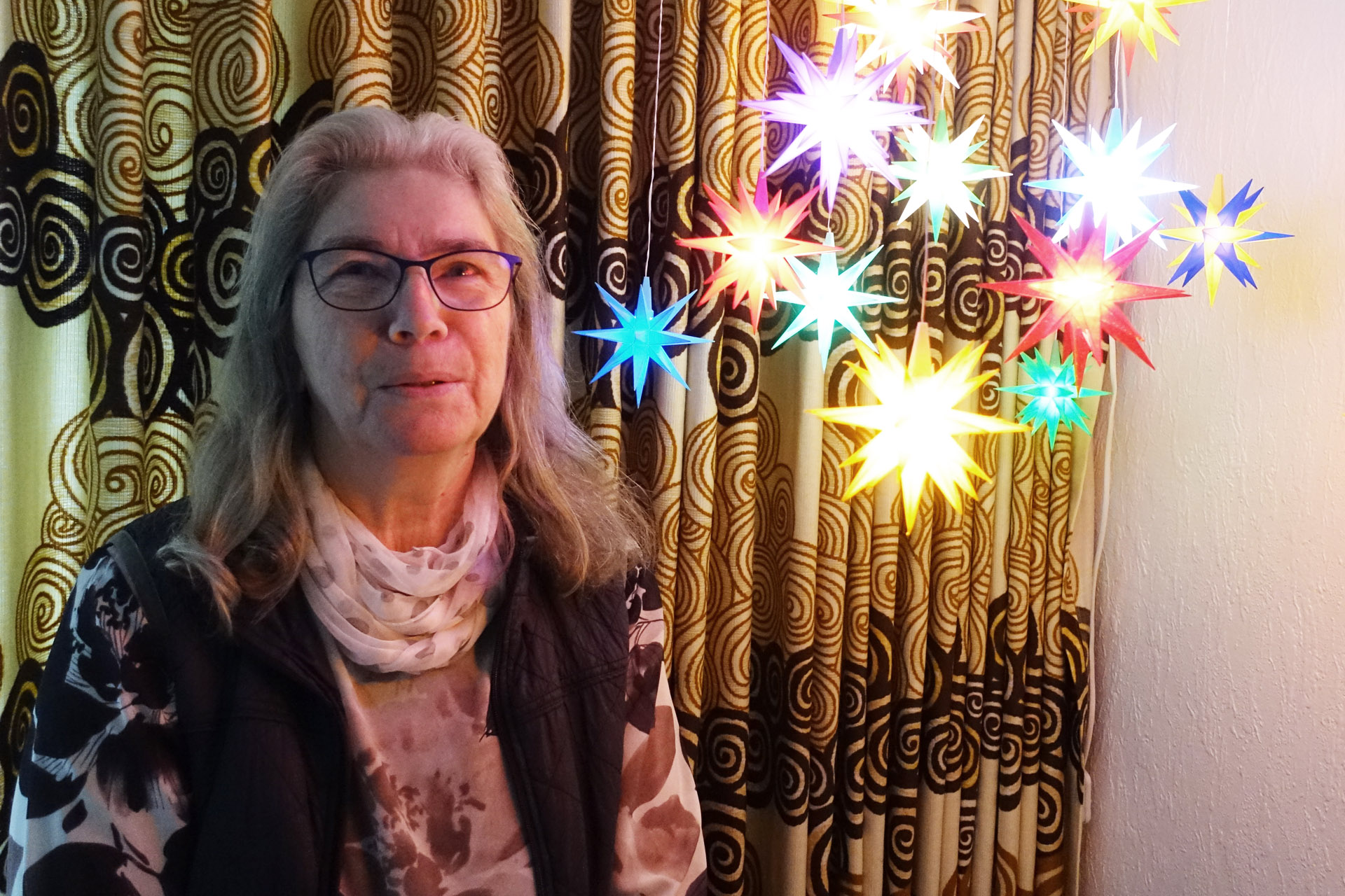 Jytte spreder begejstring for berømte adventsstjerner - BDM